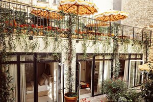 Hôtel Monsieur Aristide (Bourgogne-Franche-Comté, Yonne, Arrondissement de Sens, Subligny, Rue Aristide Bruant), otel  Paris'ten