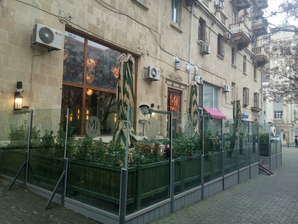 Restoran Mí Café, Bakü, foto