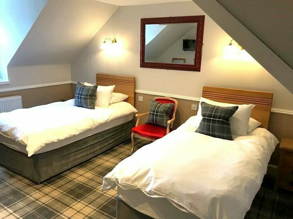 Otel Meadhon House, İskoçya, foto