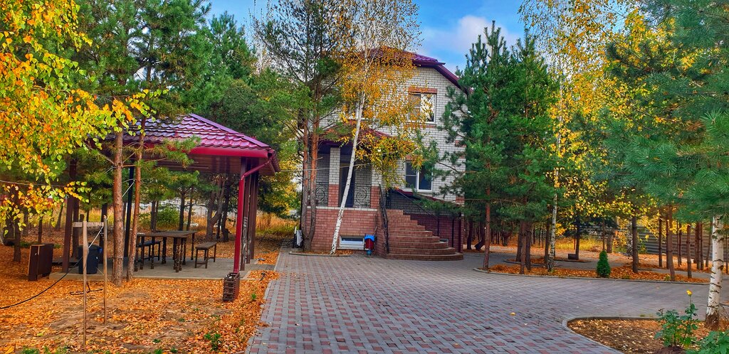 Resort oteller, tesisler Dom V Sosnah, Lipetsk, foto