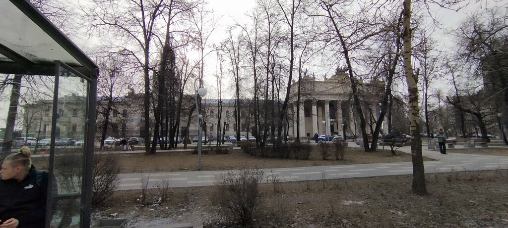 Toplu taşıma durağı Herzen Institute, Moskova, foto