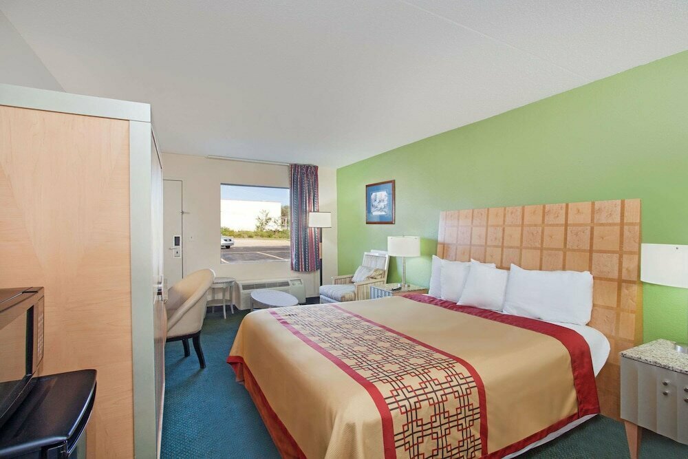 Otel Days Inn by Wyndham Greeneville, Tennessee Eyaleti, foto