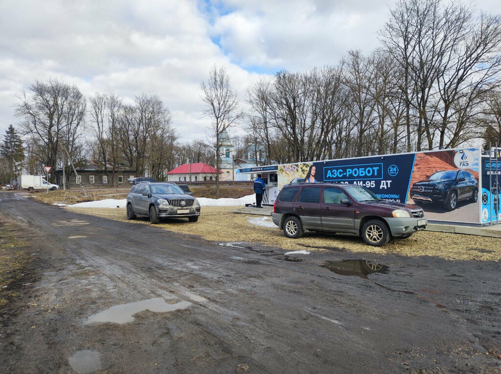 Benzin istasyonu Vyborg-Gas, Saint‑Petersburg ve Leningradskaya oblastı, foto