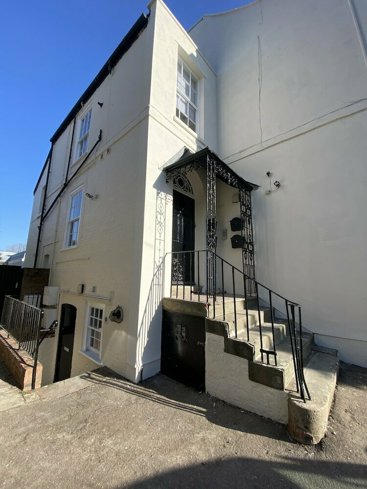 Otel The Cozy Apartment, Gloucester, foto