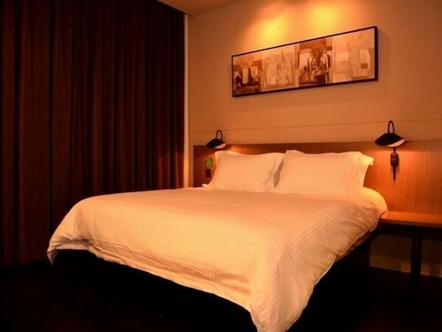 Otel Jinjiang Inn Select Puer Zhenxng Street, Puer, foto