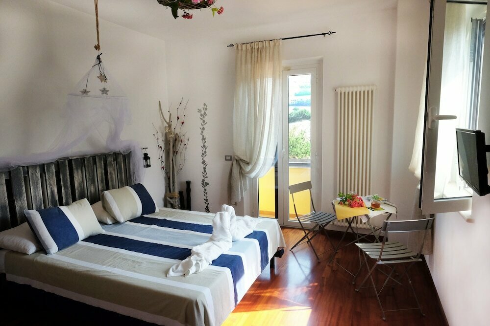 Otel Vistazzurra B&b, Marche, foto