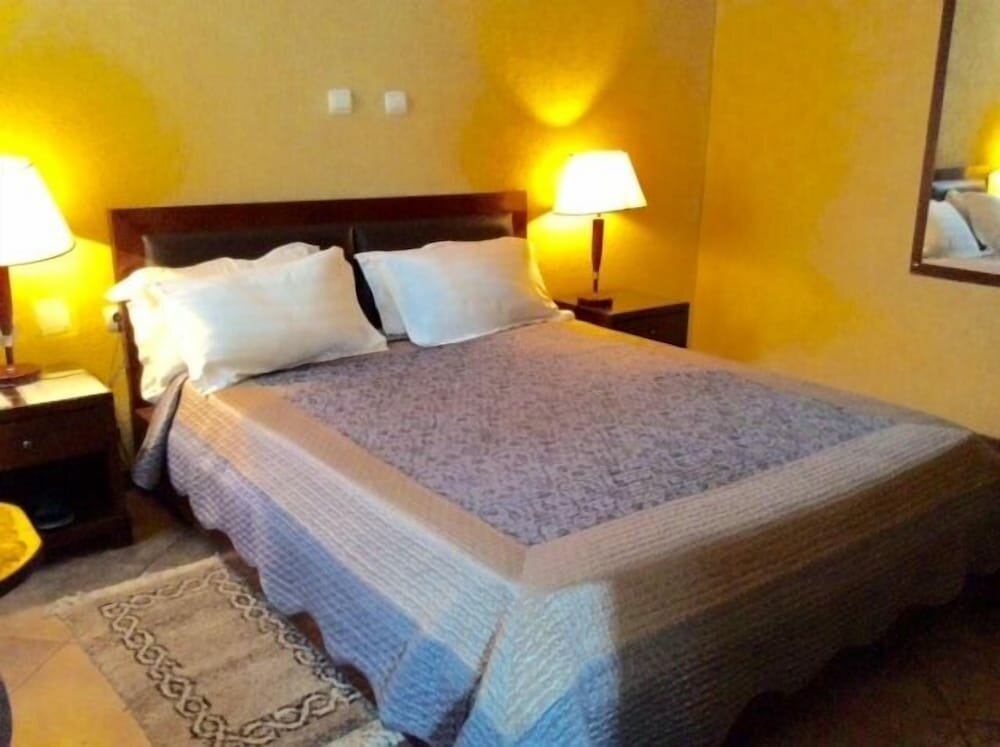 Otel The Lions Den Hotel, Addis Ababa, foto