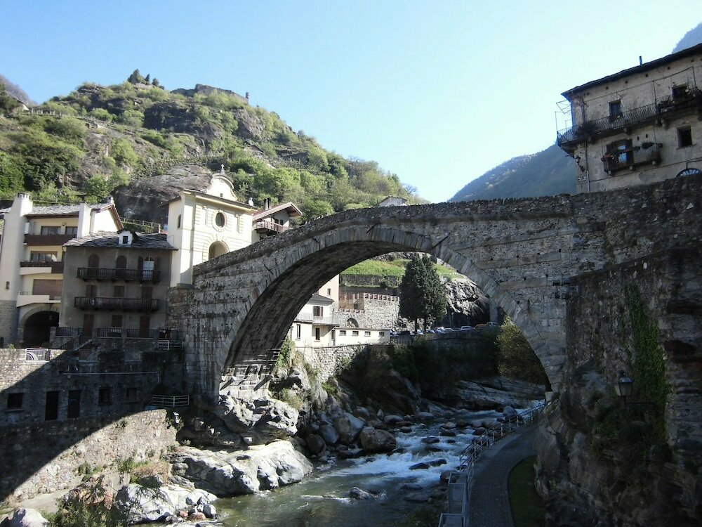 Otel La Casa Antica, Aosta Vadisi, foto