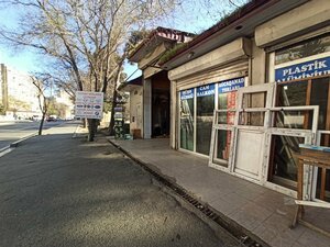Auto Service (Vunqtau Street No:130), otomobil servisi  Bakü'den