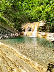 Quago Falls (Krasnodar Territory, Municipal Formation of Gelendzhik, Kuago River), şelale  Krasnodarski krayından