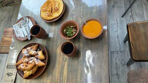 Adiga ane (Privokzalnaya Street No:259, Maykop), kafe  Maykop'tan