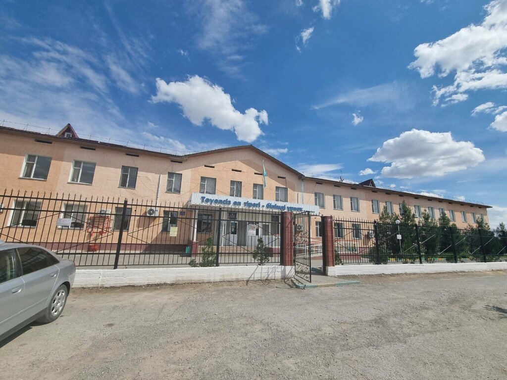 Ortaokul N. Torekylov School No. 8, Türkistan, foto