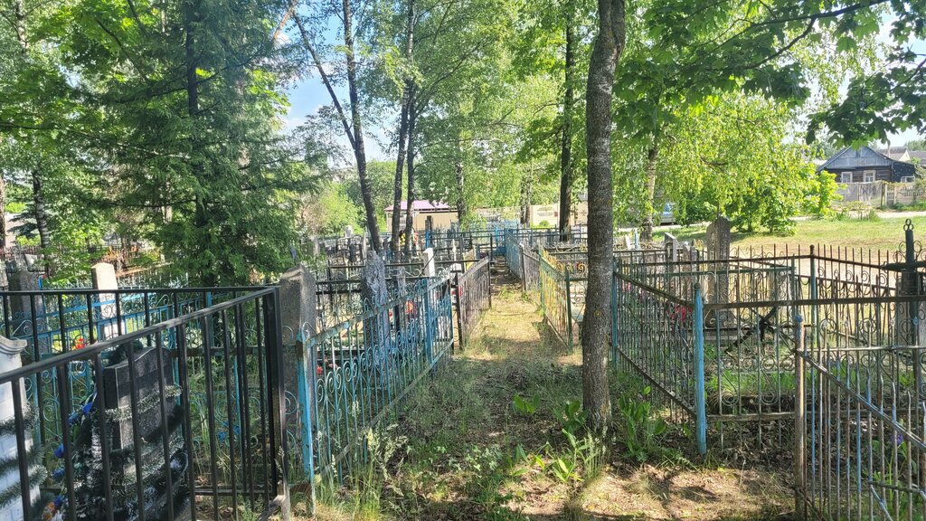 Mezarlıklar Lučoskija mohilki, Vitebsk, foto