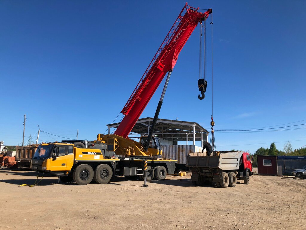 Özel üretim araç ve ekipmanları LesTransAuto, Udmurtiya, foto