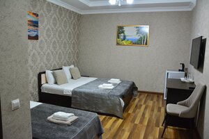 Volna (ulitsa Kandelaki No:11), otel  Derbent'ten
