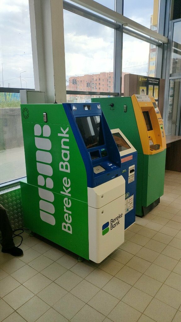 ATM'ler Bereke Bank, Aktöbe, foto