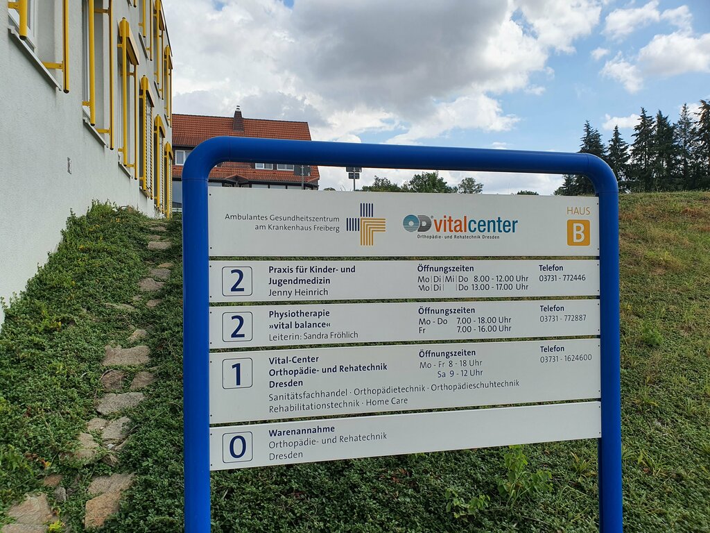 Çocuk poliklinikleri Praxis für Kinder- und Jugendmedizin Jenny Gössel, Freiberg, foto