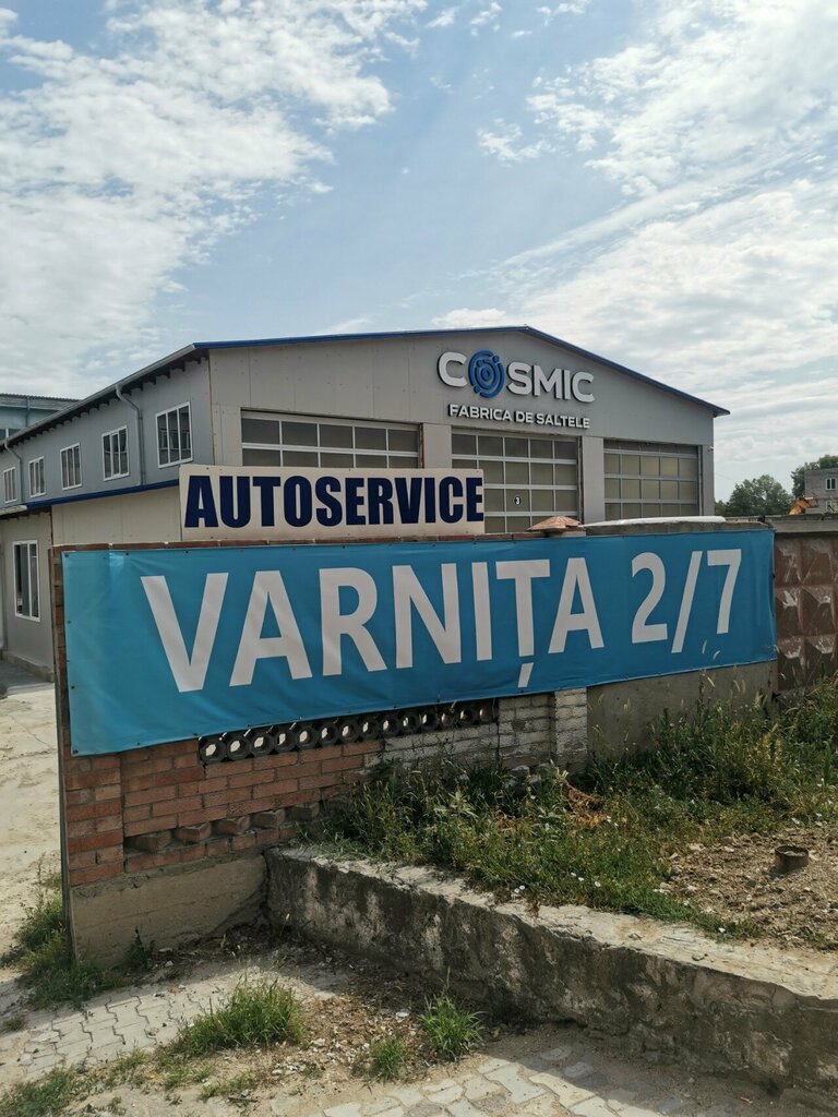 Otomobil yedek parçaları Costandirox S, Kişinev, foto