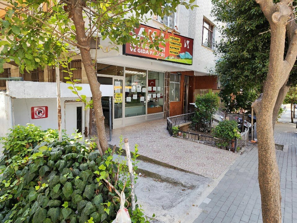 Gıda üreticileri Saka Süt Ürünleri ve Gıda Pazarı, İstanbul, foto