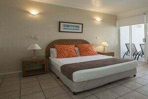 Seascape Holiday-Tropical Reef Apartment (Queensland, Port Douglas), otel