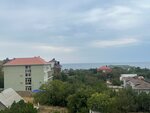 Гостевой дом Жемчужина (переулок Новосёлов No:8А, посёлок городского типа Курортное), otel  Kırım Cumhuriyeti'nden