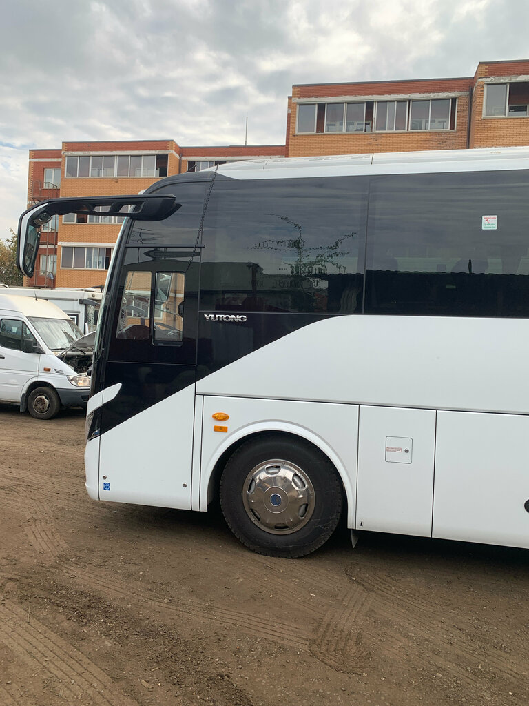 Otopark ve tamirhaneler Техника-Рус, Moskova ve Moskovskaya oblastı, foto