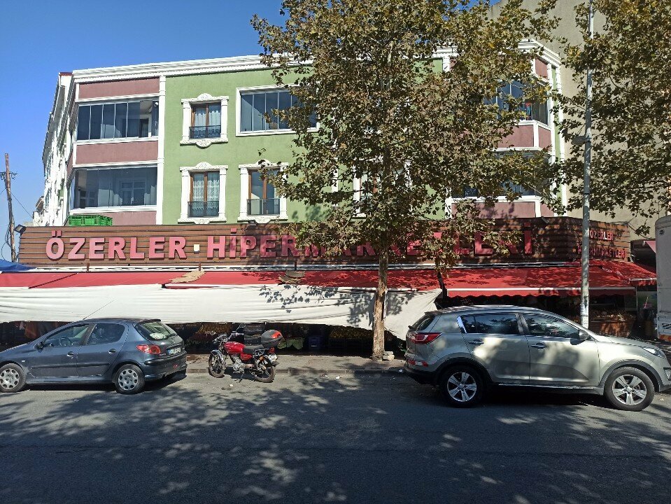 Hipermarket Özerler Hipermarketleri, İstanbul, foto