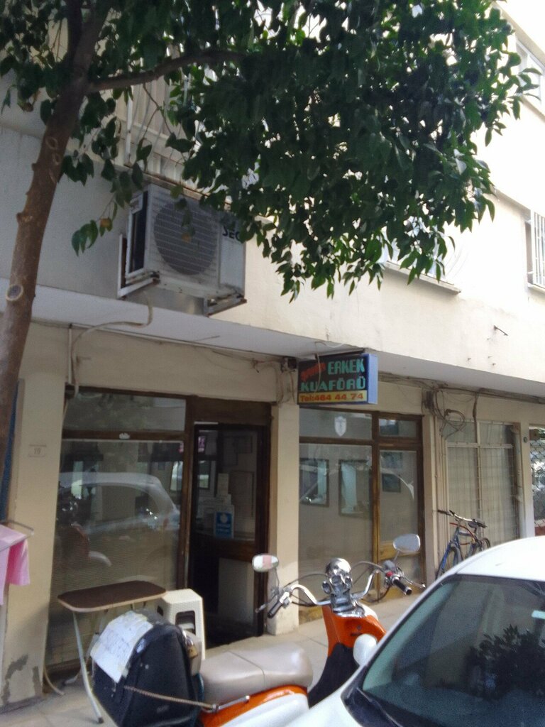 Kuaförler Sahin Erkek Kuaförü, İzmir, foto