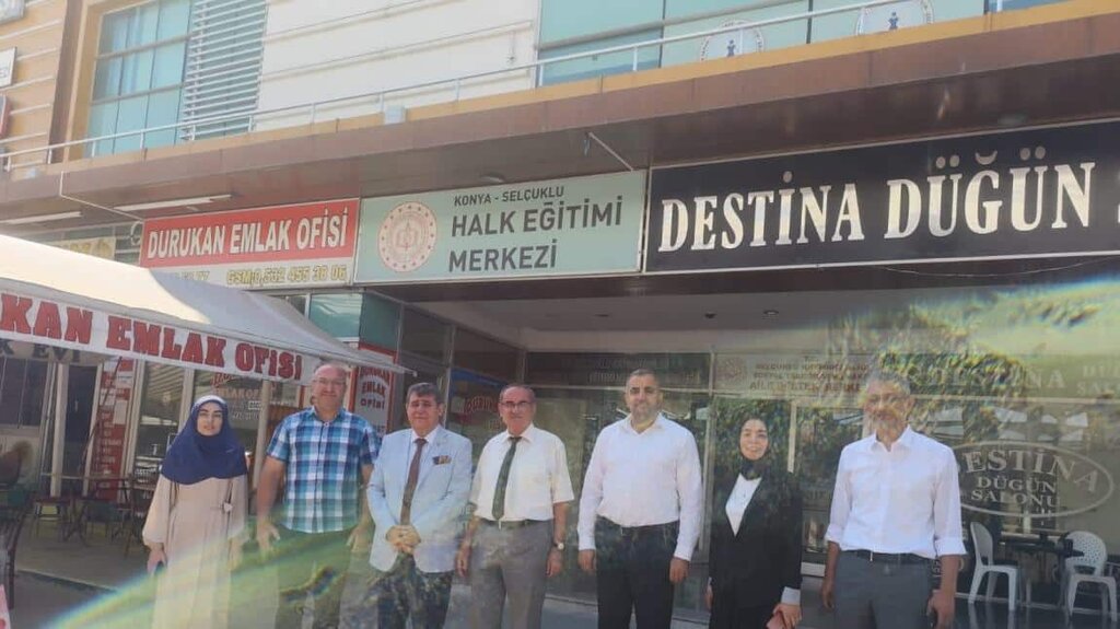 Eğitim merkezleri Halk Eğitim Merkezi, Konya, foto