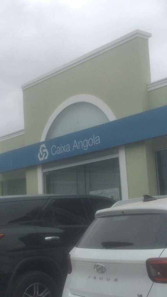 Banka Banco Caixa Geral Angola, Loanda, foto