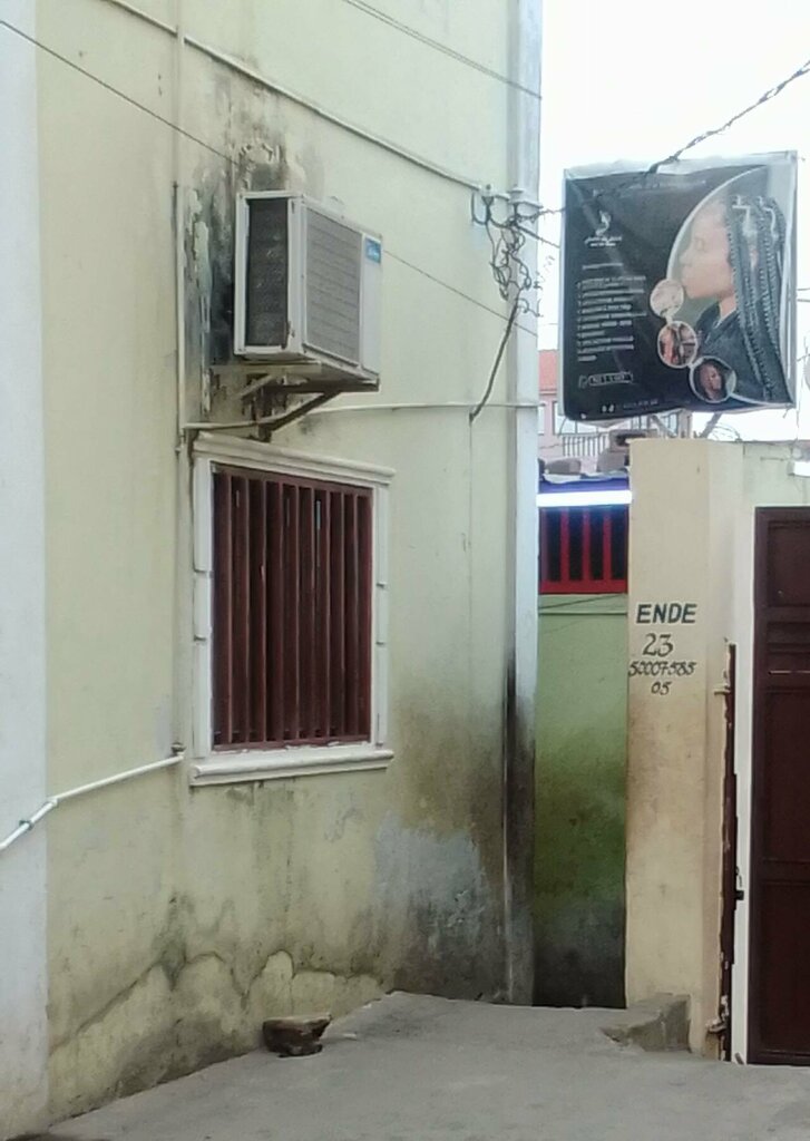 Güzellik salonu Salão de beleza, Loanda, foto