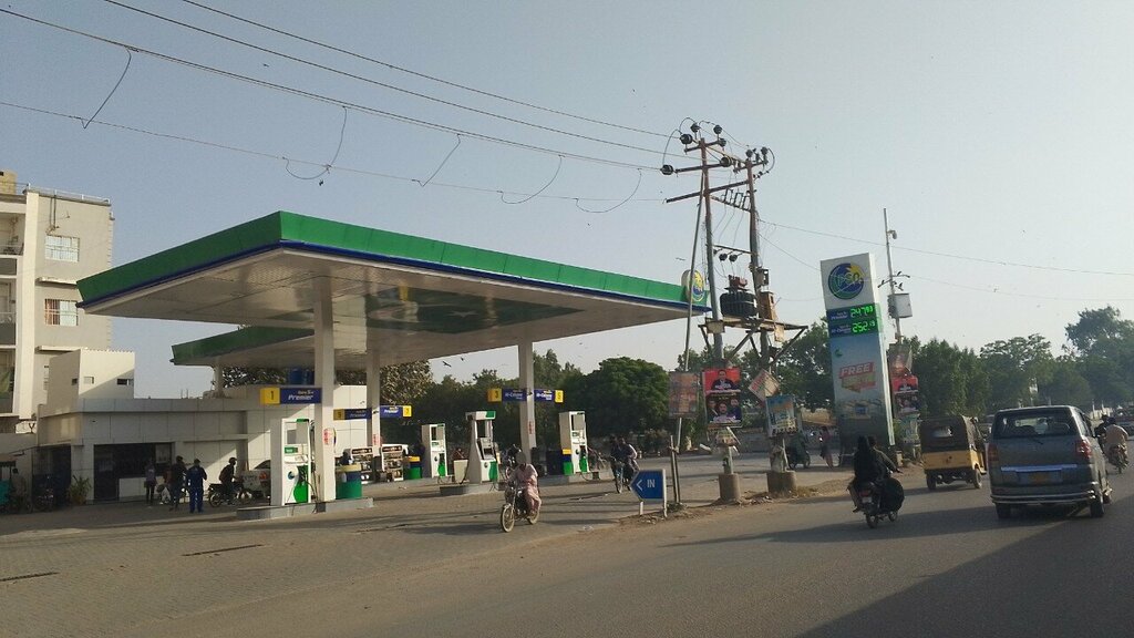 Benzin istasyonu Pso Petrol Pump, Karaçi, foto