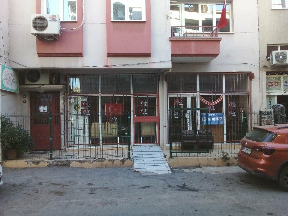 Tıbbi rehabilitasyon merkezleri Başak Özel Eğitim ve Rehabilitasyon Merkezi, İzmir, foto