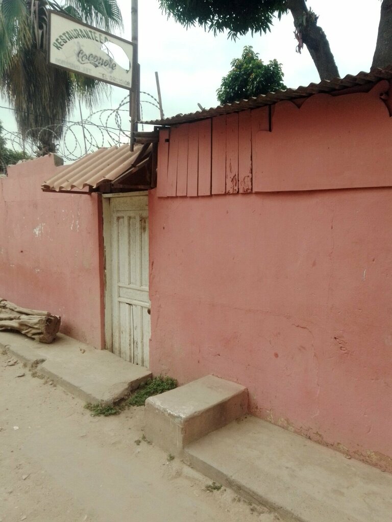 Kafe Restaurante, Loanda, foto