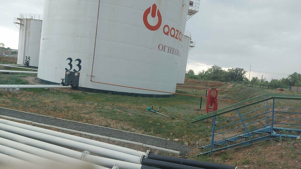 Petrol ve gaz firması Depot, Ayagöz, foto