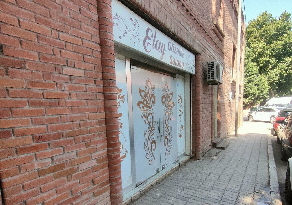 Güzellik salonu E. Mi, Gence, foto