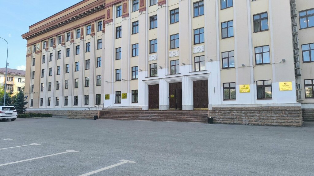 Devlet kurumları ve bakanlıklar Komitet po Gosudarstvennomu stroitelstvu i mestnomu samoupravleniyu Tyumenskoy oblastnoy dumy, Tiumen, foto