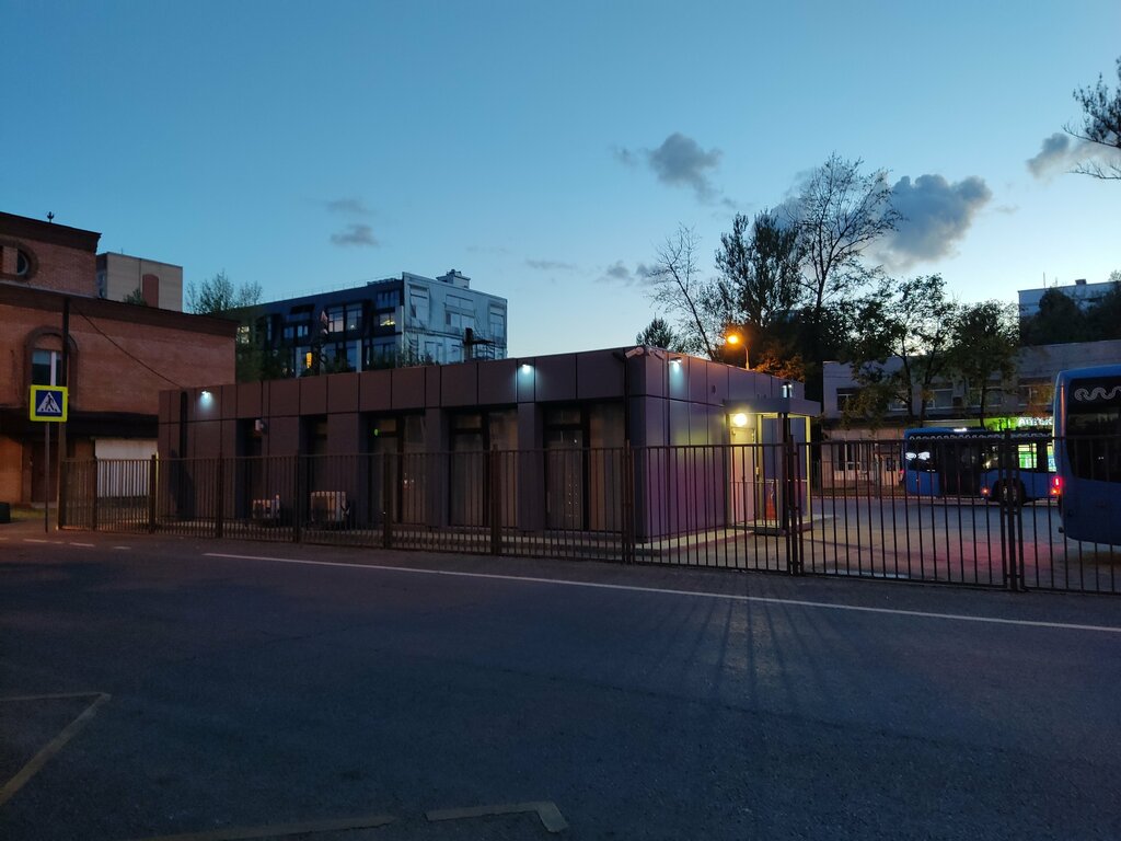 Toplu taşıma yönetimi ve bakımı Конечная автобусная станция 23-й квартал Новых Черёмушек, Moskova, foto