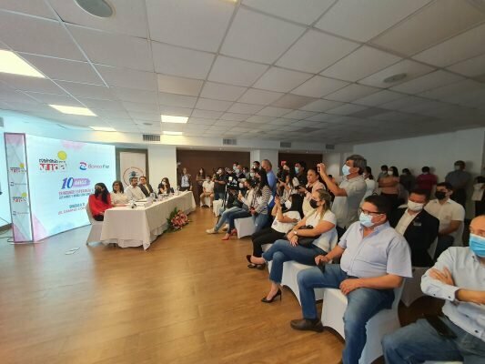 Pazar araştırma firmaları Vèrtice Comunicación Srl, La Paz, foto