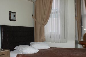 Köşk Otel (İstanbul, Kadıköy, Rasimpaşa Mah., İzzettin Sok., 14), otel  İstanbul'dan