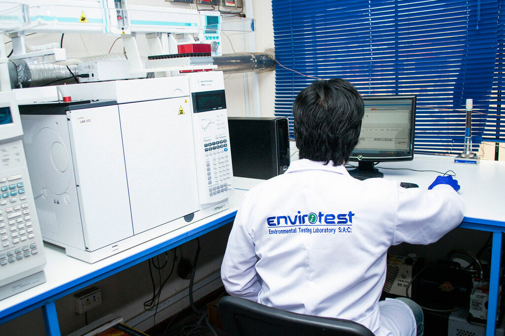 Kimya laboratuvarı Envirotest San Martín de Porres, Lima, foto