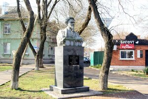 М.И. Калинин (Krasnodar Territory, Yeysk, Kommunarov Street), anıt, heykel  Yeysk'ten