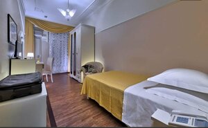 Hotel Terme Patria (Venice, province of Padua, Viale delle Terme, 48), otel  Abano Terme'den