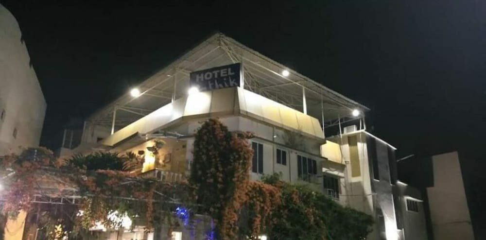 Otel Hotel Pathik, Dehradun, foto