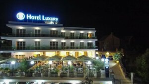 Hotel Luxury (Vlorë County, Ksamil), otel  Avlonya İli'nden