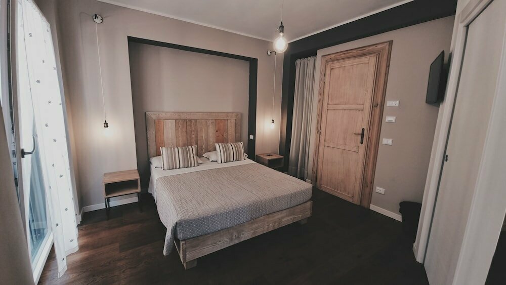 Otel Bardoliners, , foto
