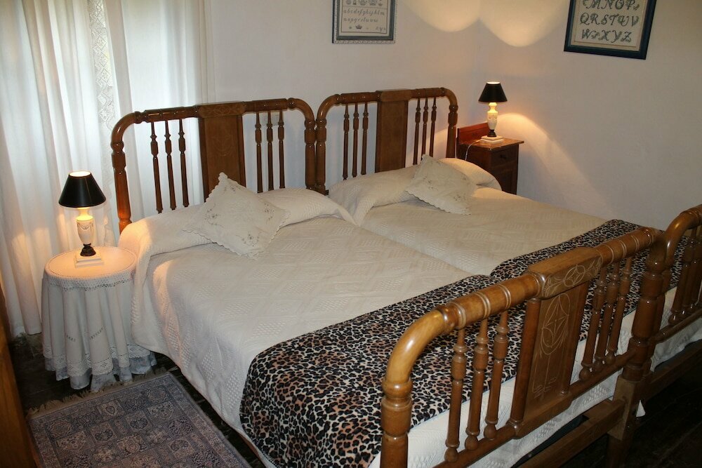 Otel Casona De Treviño, Kantabria, foto