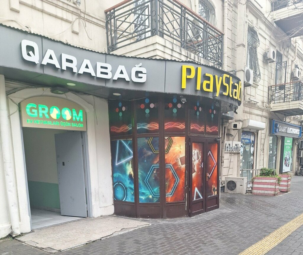 Oyun salonları Qarabağ Playstation, Bakü, foto