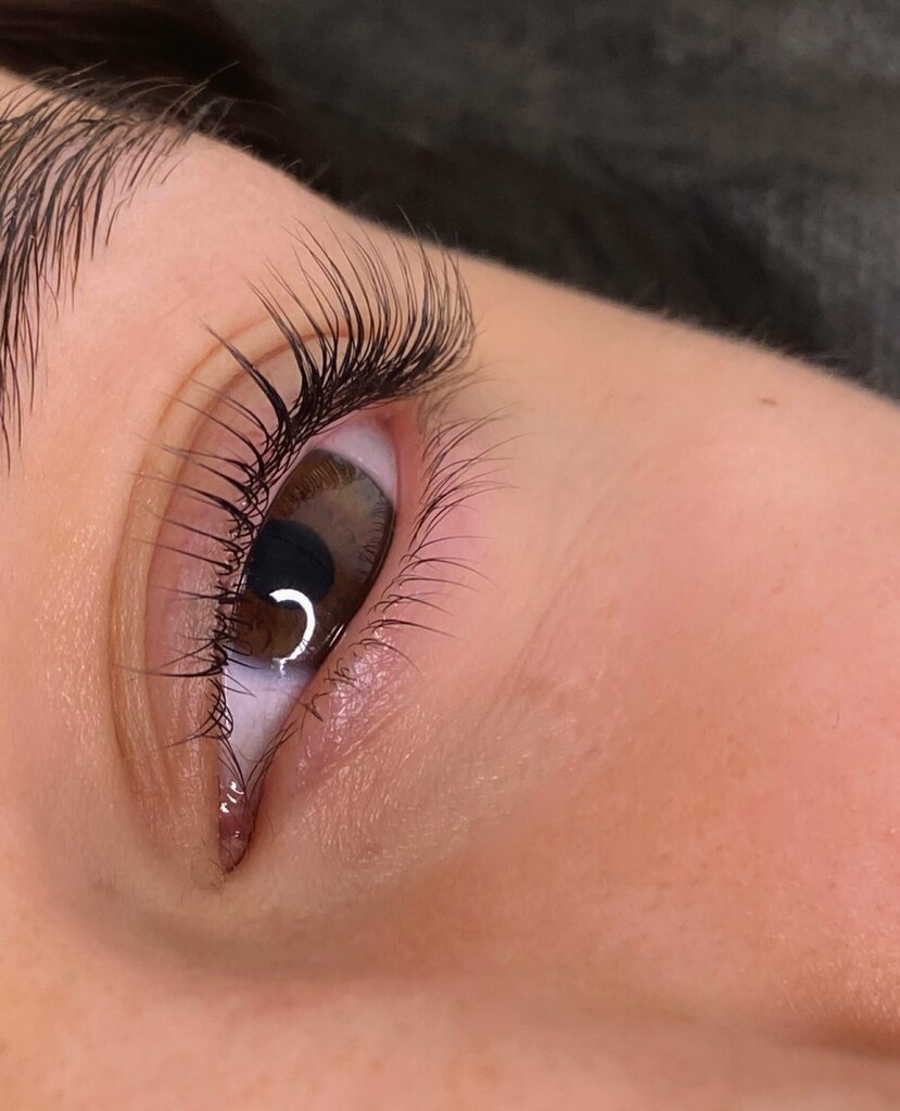 Kaş ve kirpik salonu Artemovabrows, Saint‑Petersburg, foto