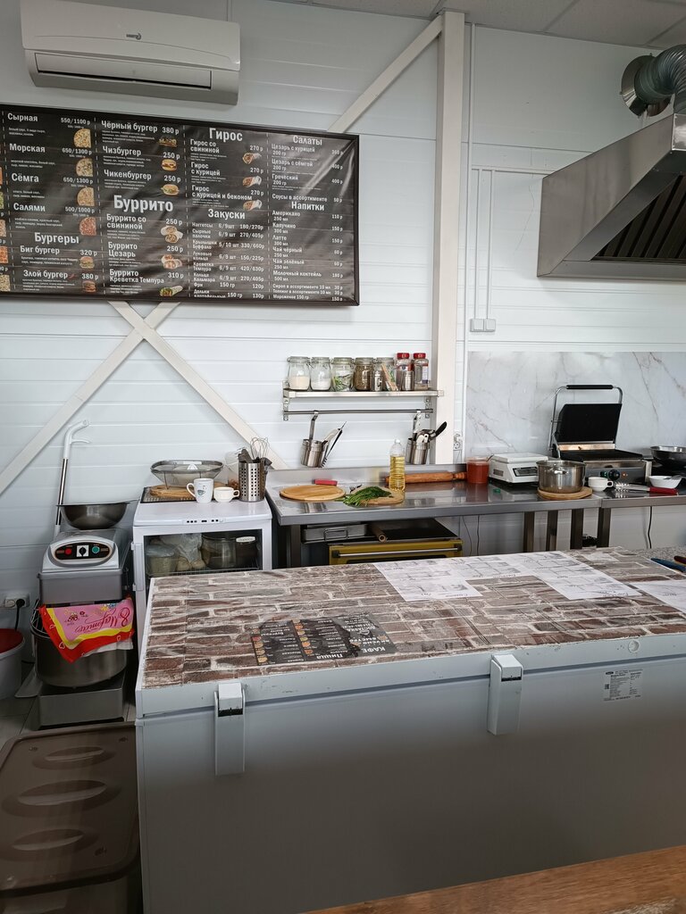 Kafe Вкусно Быстро, Timaşovsk, foto